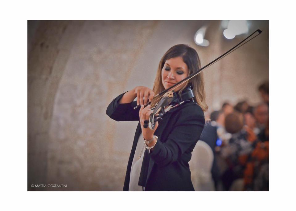 VIOLINISTA: LAURA - Classica, Strumentale, Pop - Musicisti, Bands, DJ ...